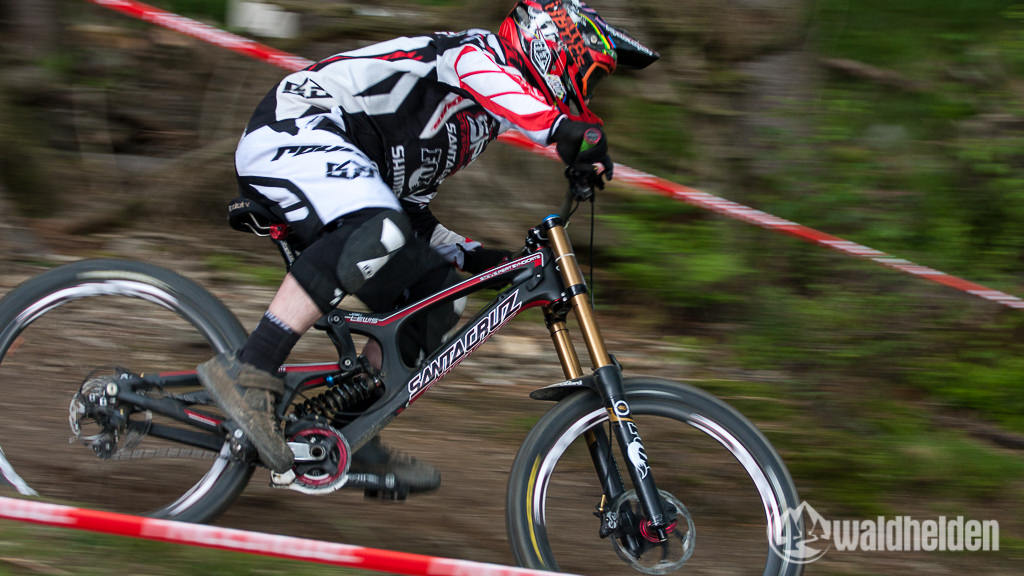 Downhill für Anfänger: Einführung und Tipps vom Profi